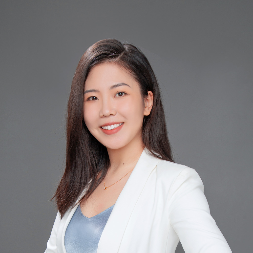 Iris Su - Global Recruiter - HiredChina | XING