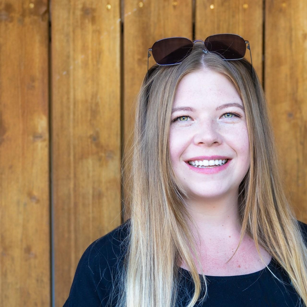 Anja Strauß - Verwaltungsangestellte/ Assistenz / IT- und ...