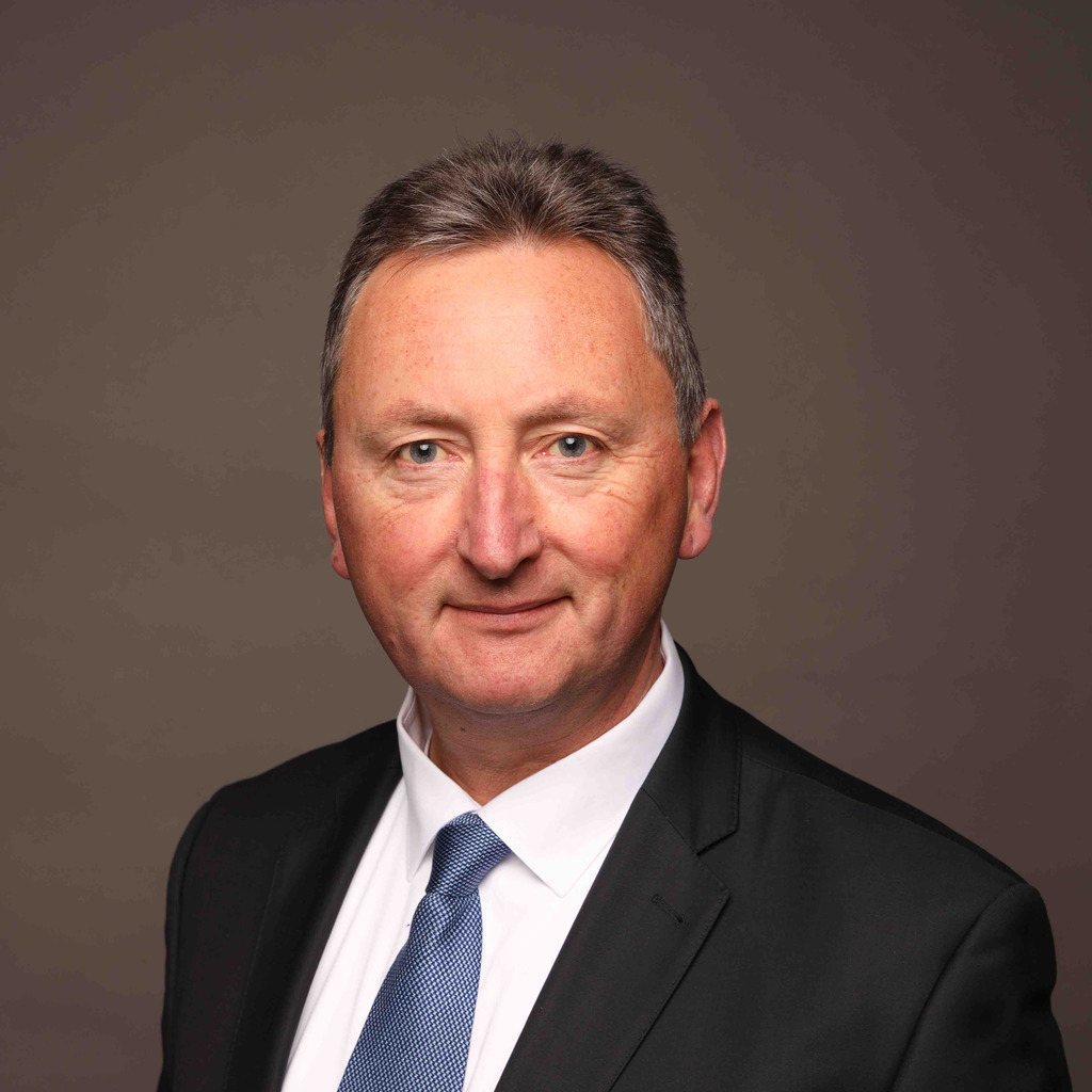 Frank Heber - Consultant - i.G. | XING