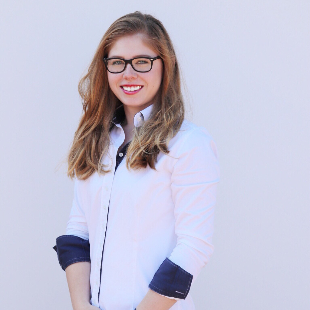 Alicia Mae Dura - Werkstudent - dhs Steuerberater Wirtschaftsprüfer ...