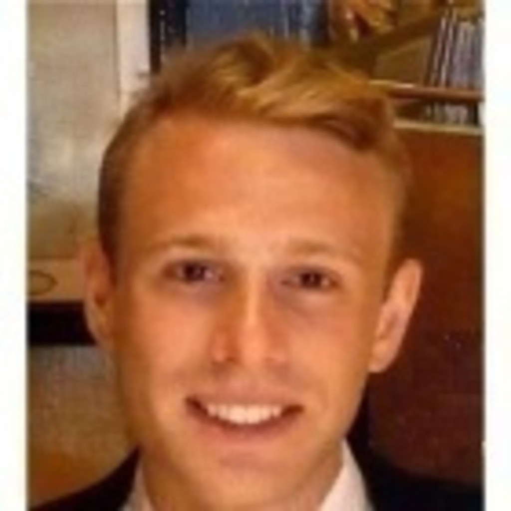 Alexander Limpert - Co-Founder and CEO - GuestReady | XING