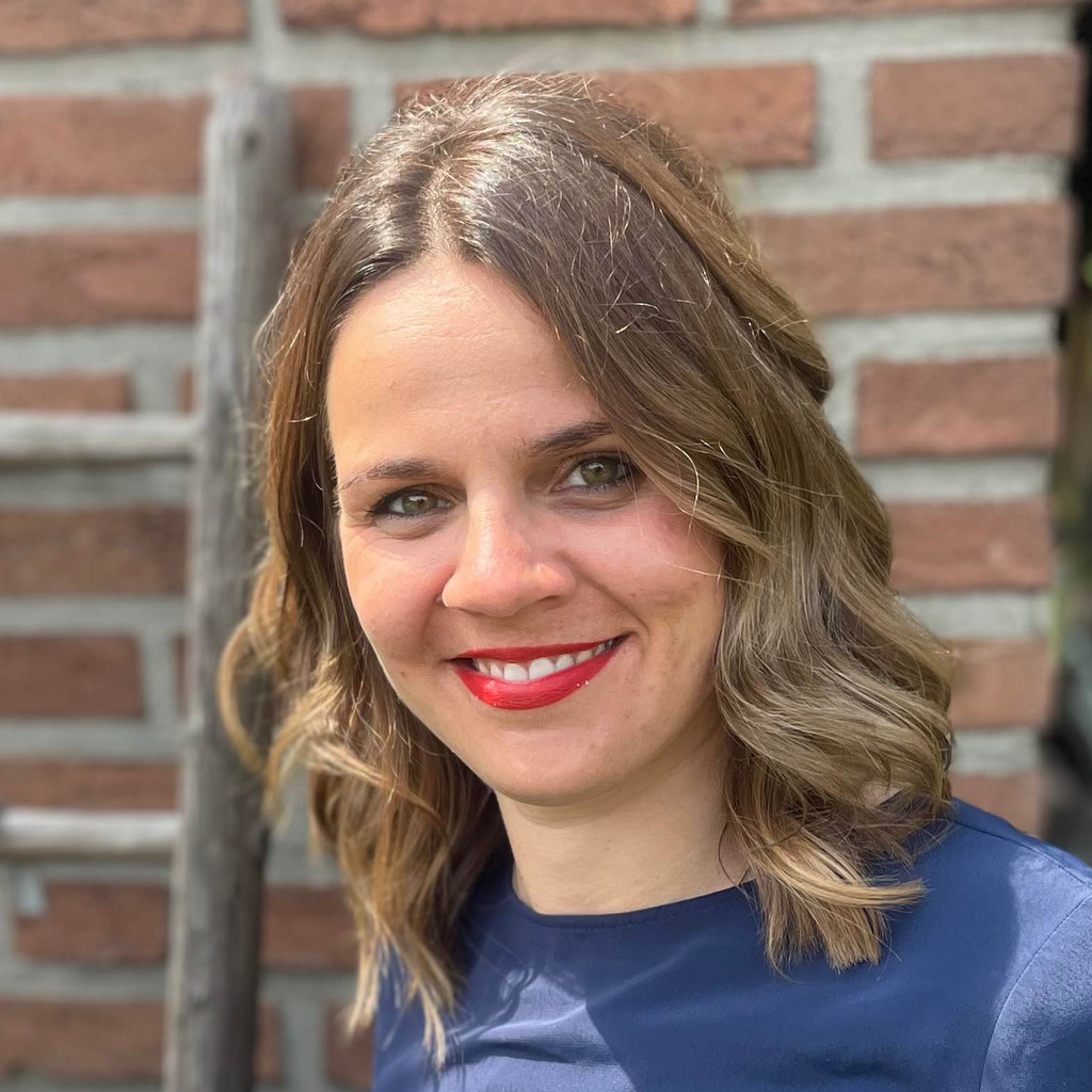 Lisa Bortz's Instagram, Twitter & Facebook on IDCrawl