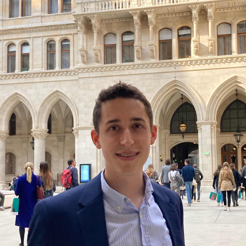 Christoph Bühler - Frontend-Entwickler - s1seven | XING