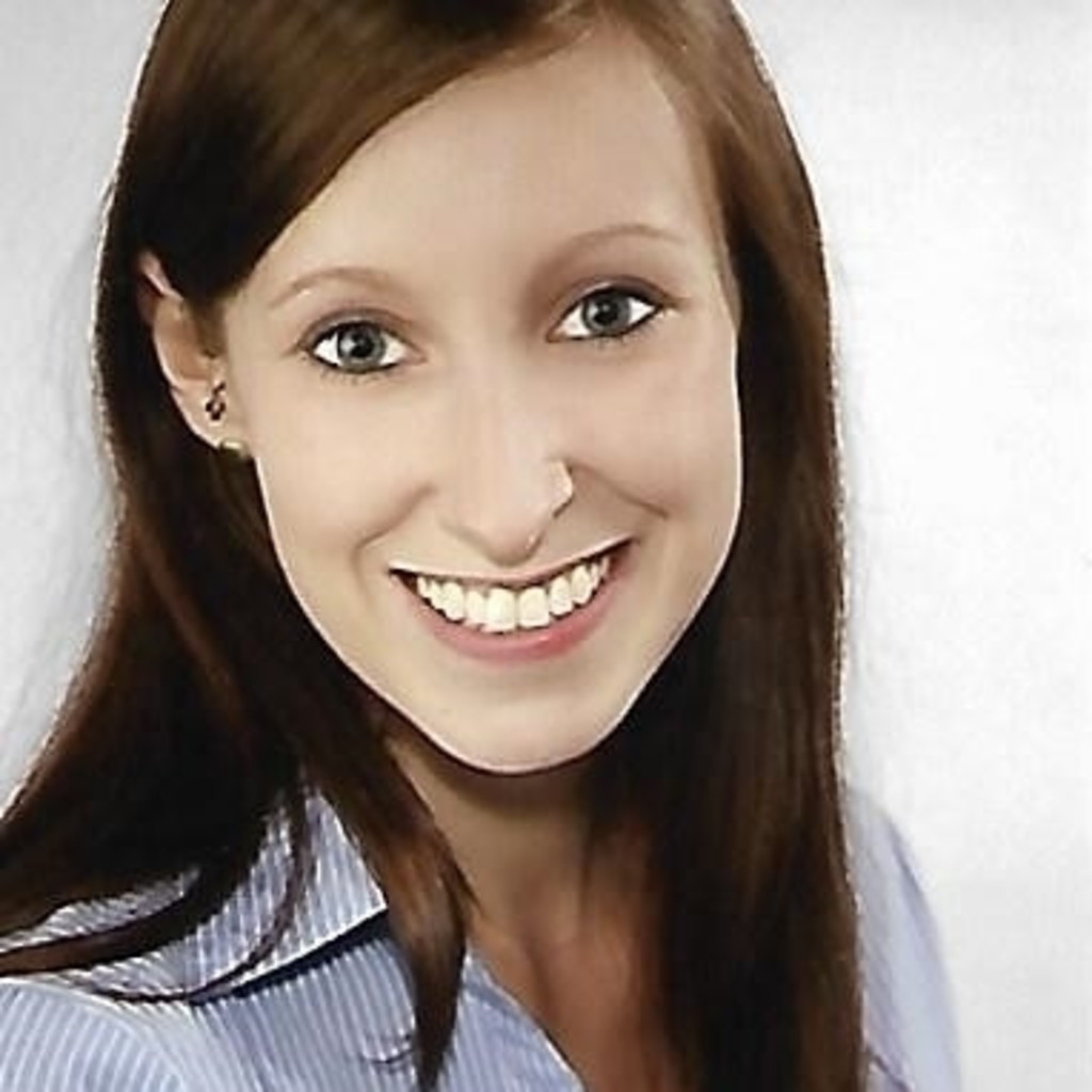 Lisa Roeder's Instagram, Twitter & Facebook on IDCrawl