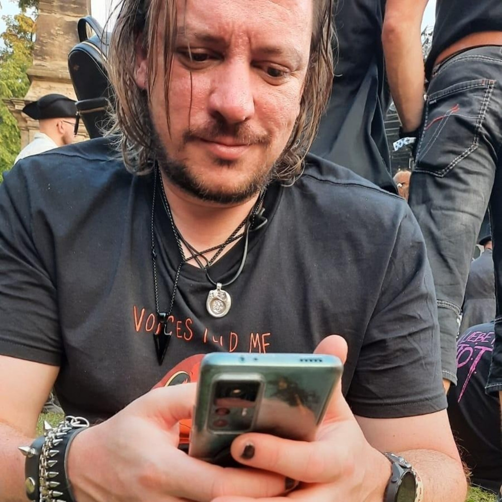 Andreas Weller - Front Office Manager - Deutsche Hospitality | XING