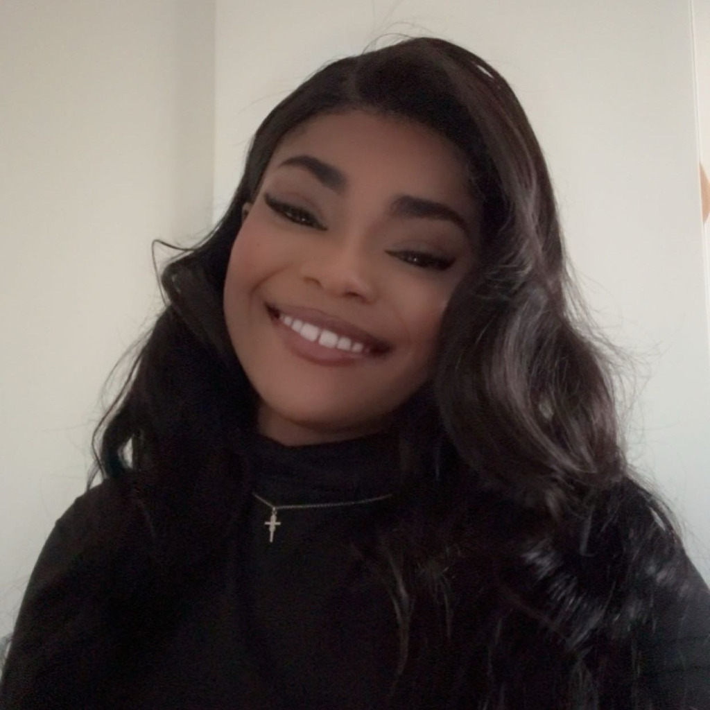 Brandy Britany Weiß - Werkstudentin im Personal - Zeppelin Power ...