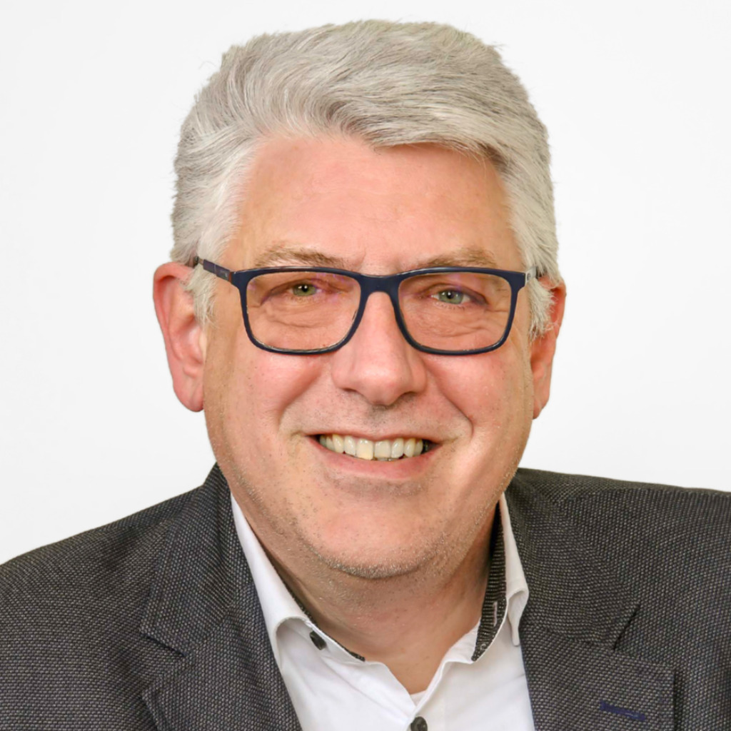 Martin Hölscher - Projektleiter - AKH Gebäudereinigung - P. Dussmann ...