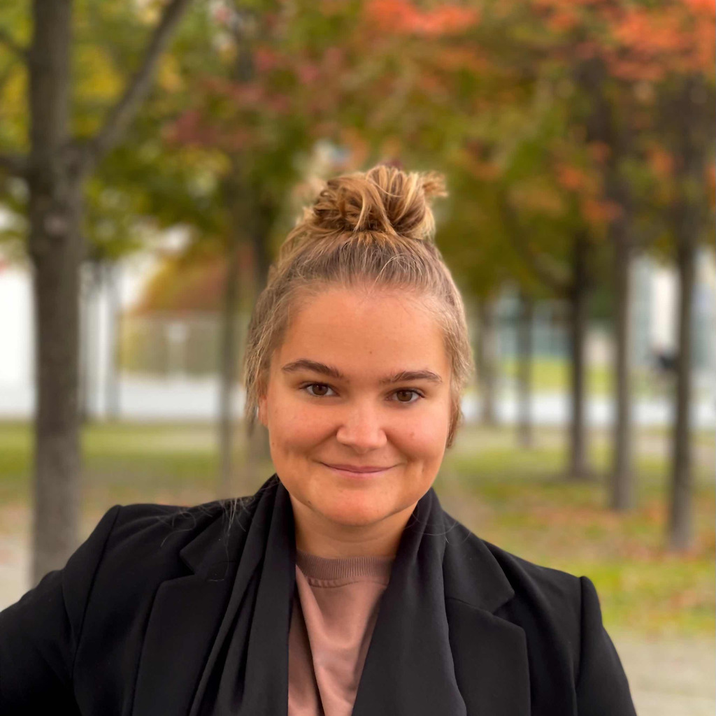 Marie-Michelle Reim - Online Marketing- und E-Commerce Managerin - ars ...