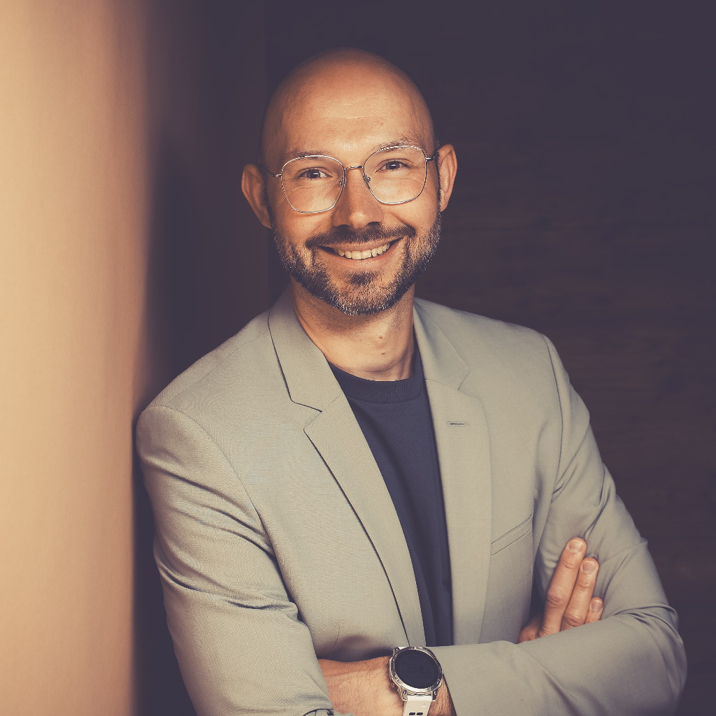 Robert Nowak - Corporate Sustainability Manager - Vossloh AG | XING