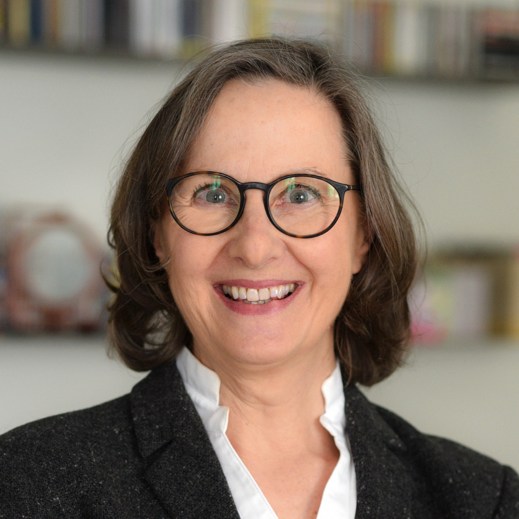 Lisa Bergner's Instagram, Twitter & Facebook on IDCrawl