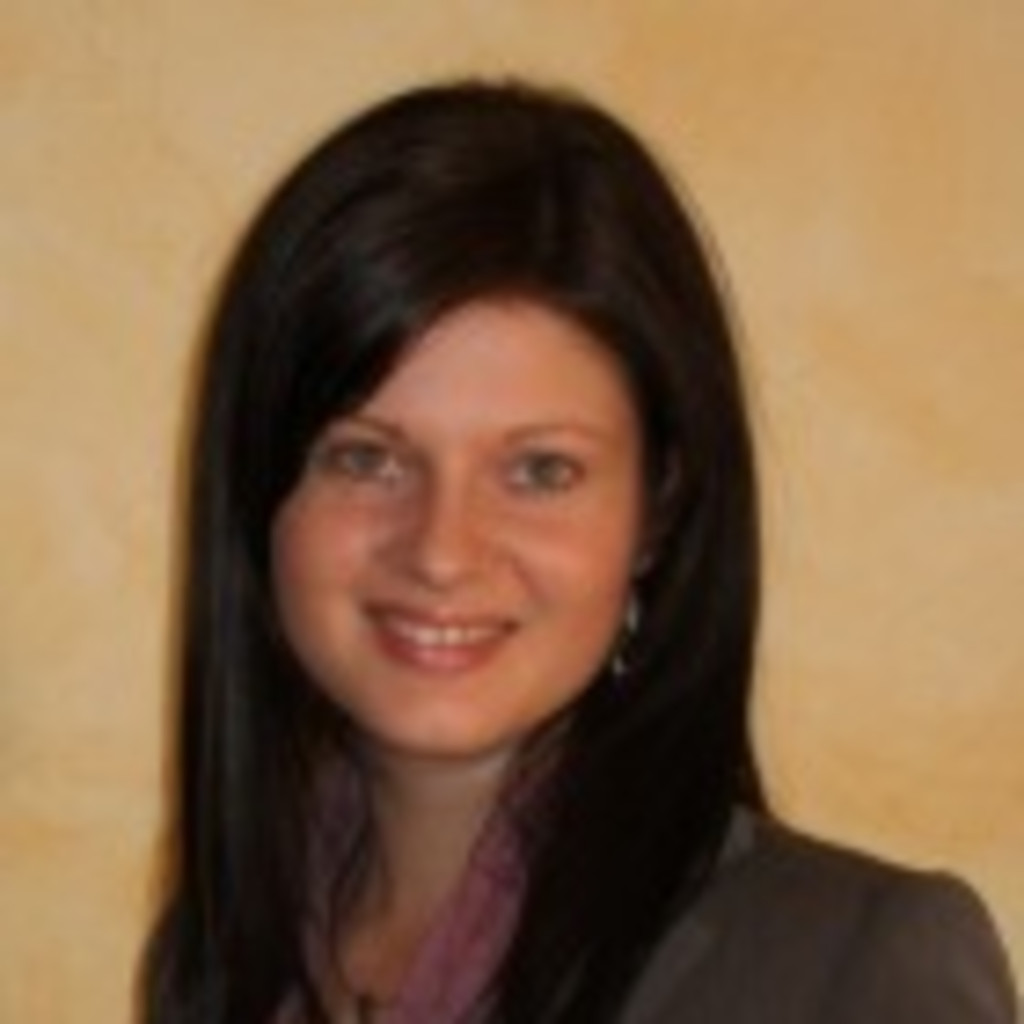 Stefanie Schuster - Procurement Automotive Engineering & Commercial ...