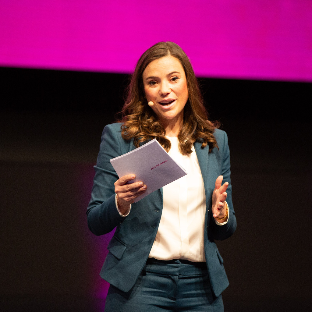 Ann_bender in der Personensuche von Das Telefonbuch