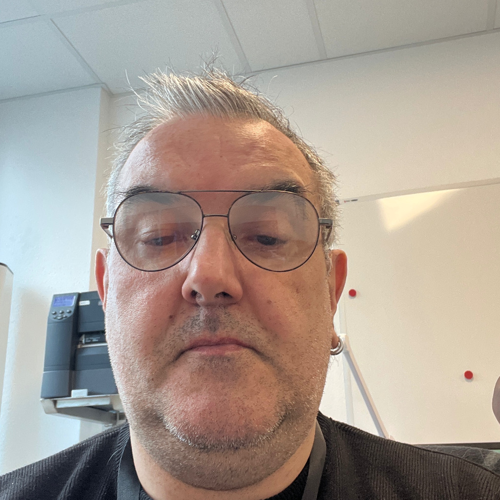 Dominique Knoll - Probenzieher - Cesra Arzneimittel GmbH & Co. KG | XING