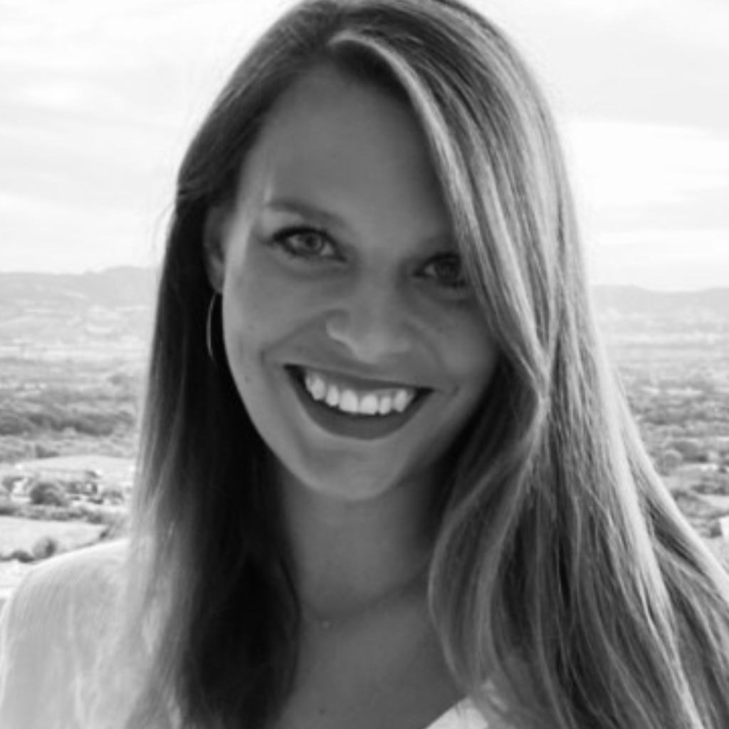 Sabrina Novak BA - Senior Client Solutions Manager, LinkedIn Marketing ...