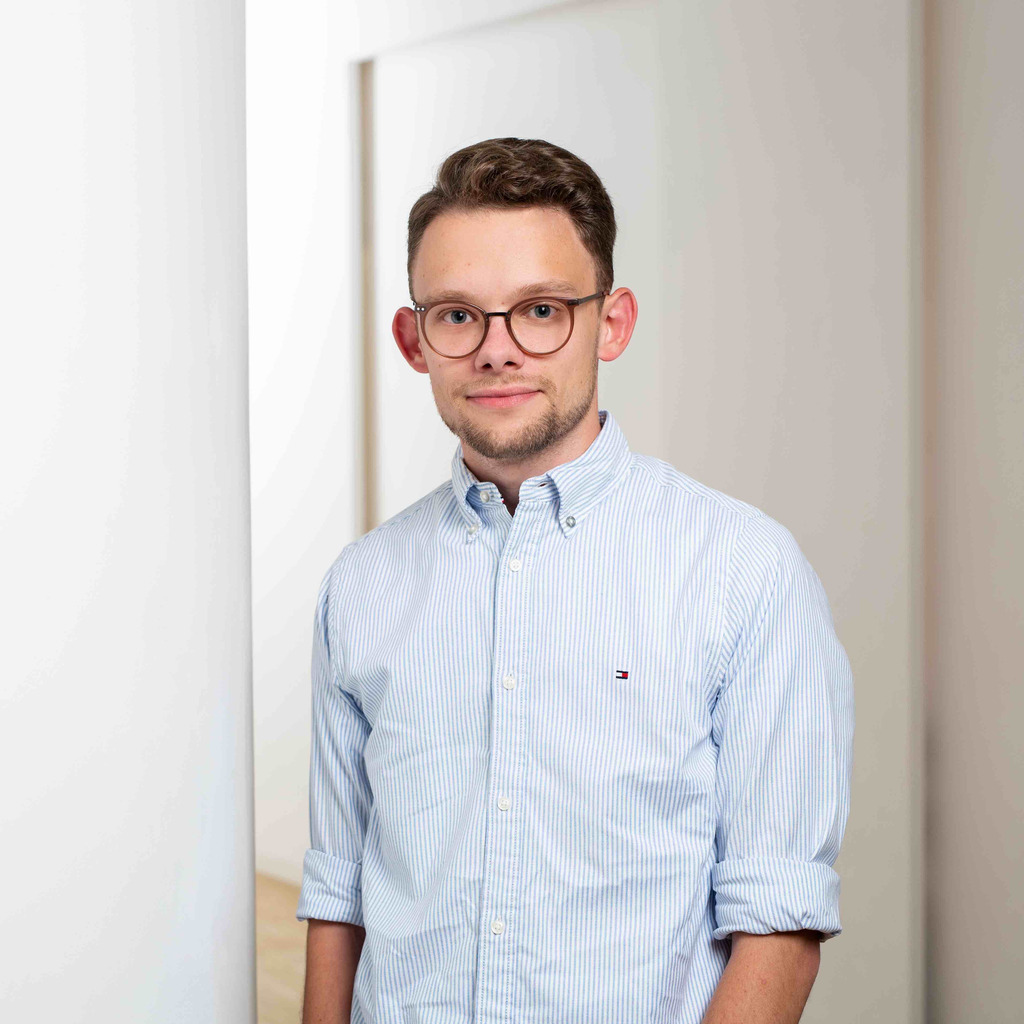 Yannik Stahlheber - Trainee Marketing - R+V Versicherung | XING