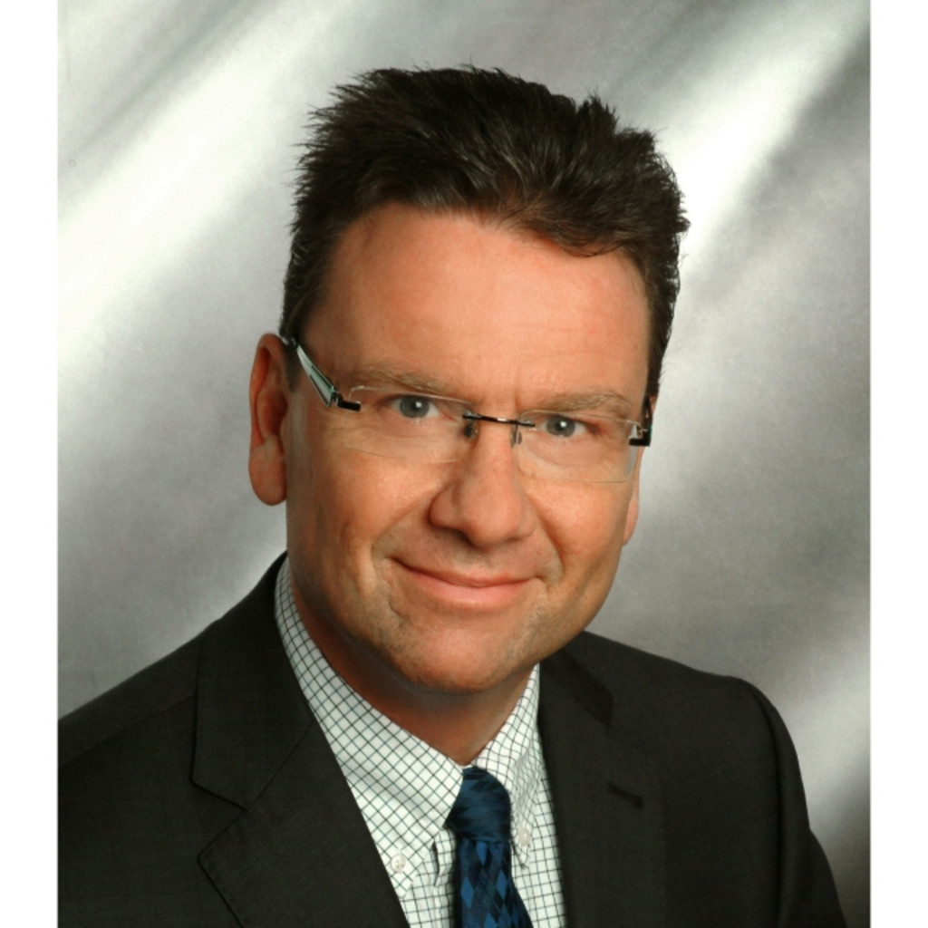 Holger Ebert - Sales Director Basisglas DACH - AGC Glass Europe | XING