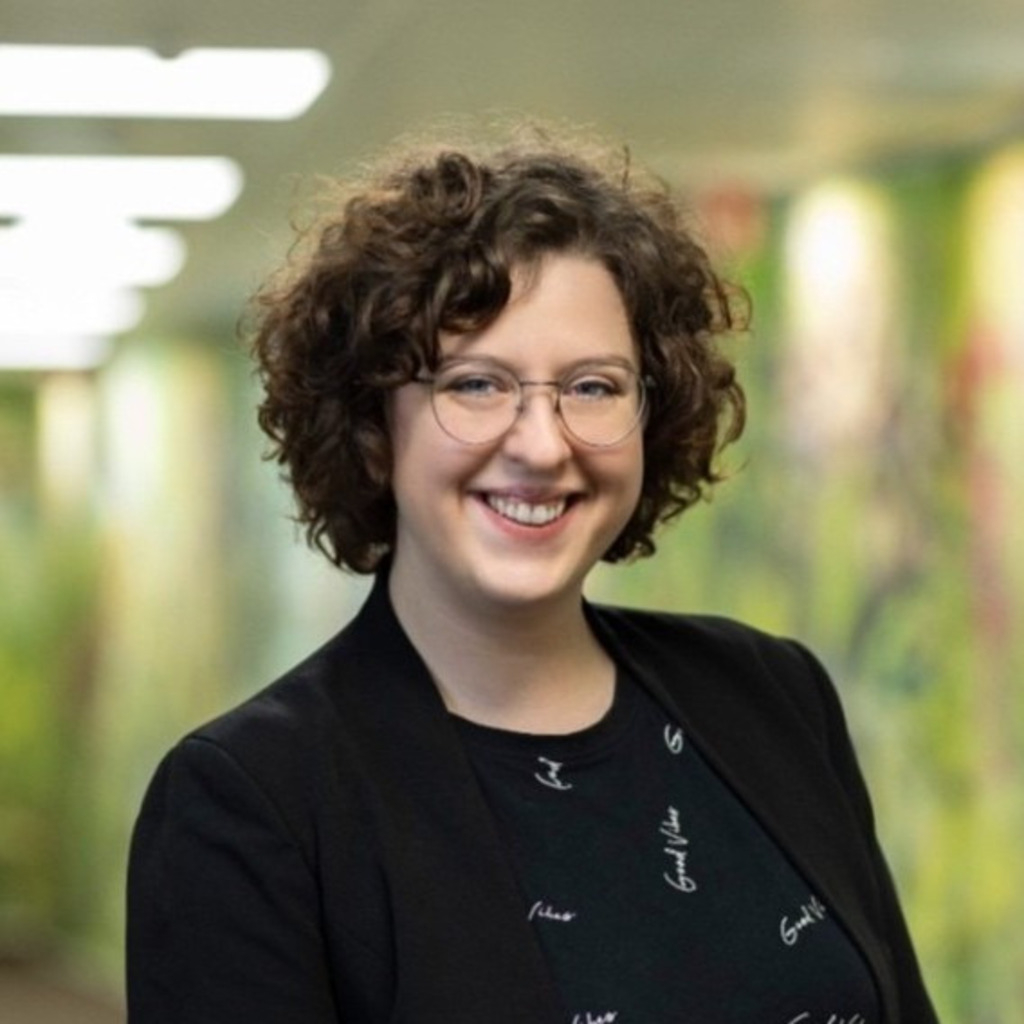 Ramona Bassewitz - Partner Marketing Managerin - Fabasoft Approve GmbH ...