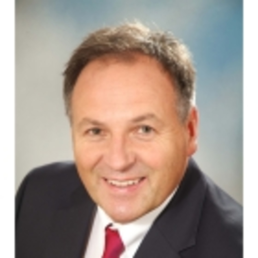 Leo Gehring - EINFACH. BESSER. FINANZIEREN - REALHYP-BAUFINANZIERUNG | XING