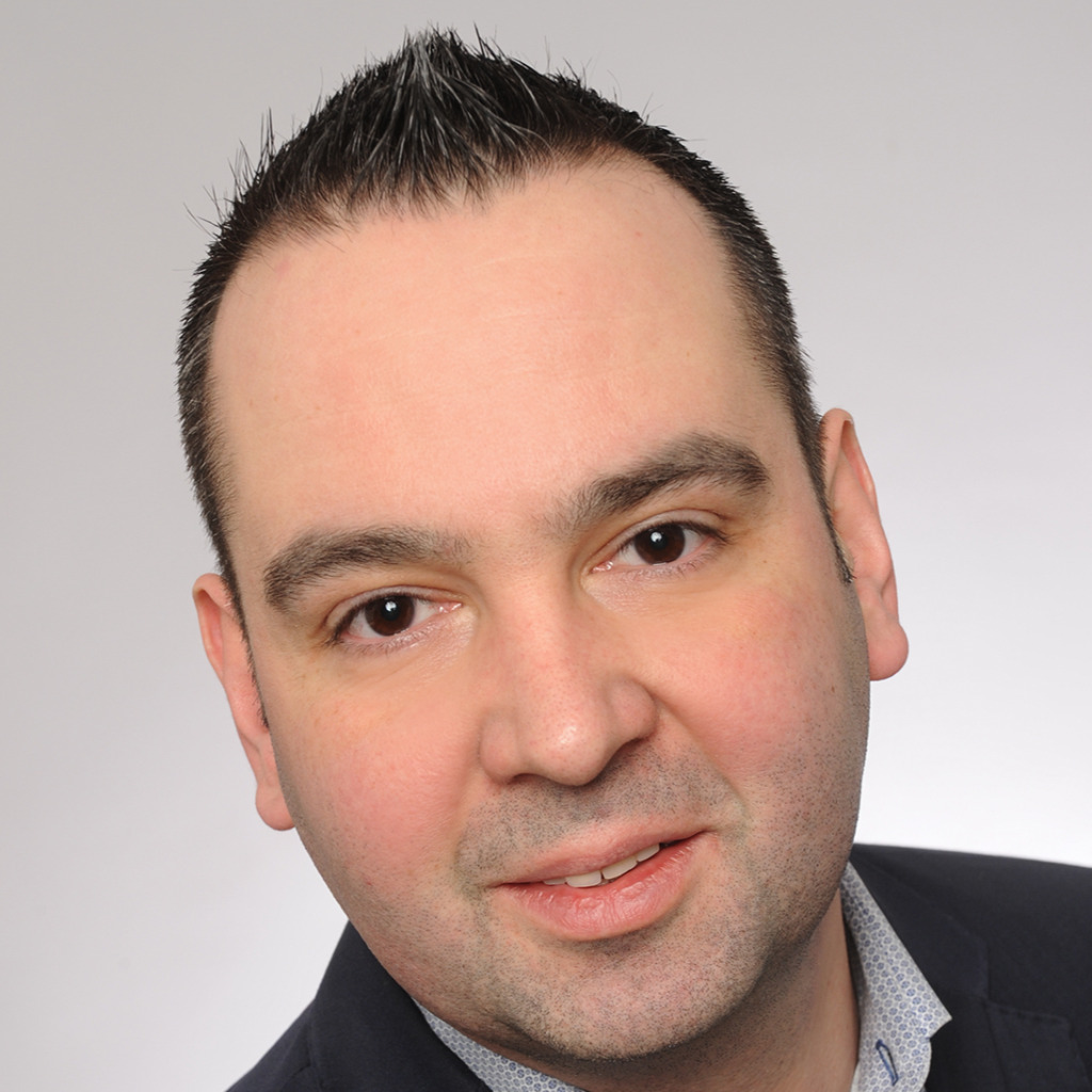 Simon Fiedler - Senior Manager, International Lifestyle Propositions ...