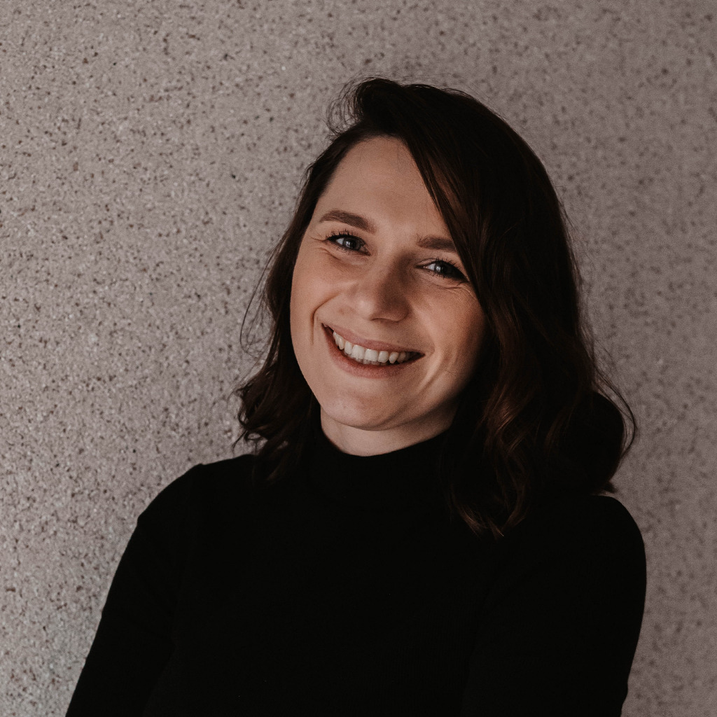 Julia Zech - Kaufmännischer Vertrieb/ Export - DMG Mori Bielefeld GmbH ...