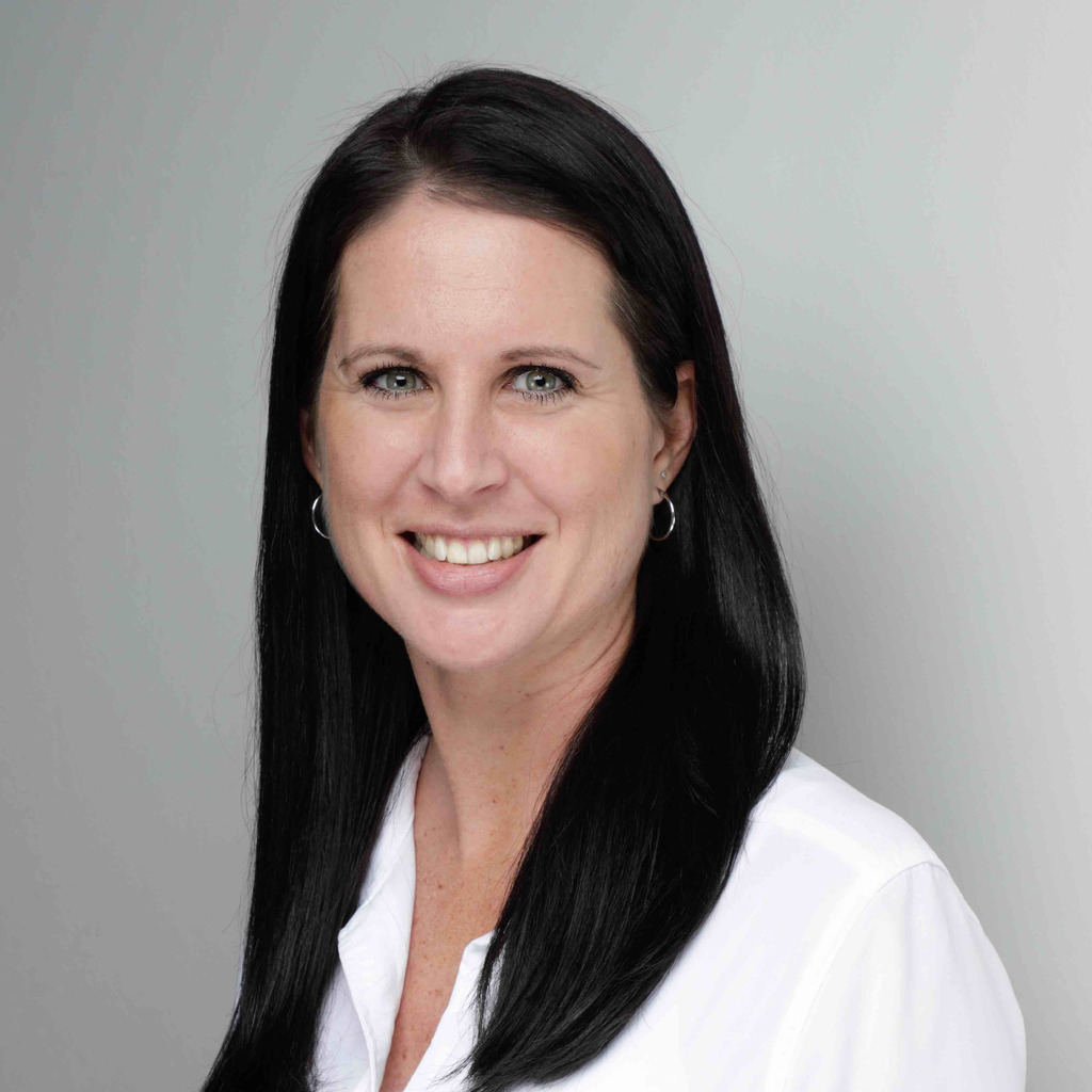 Emily Ebinger - Assistenz der Geschäftsführung - Antal Rückbau GmbH | XING