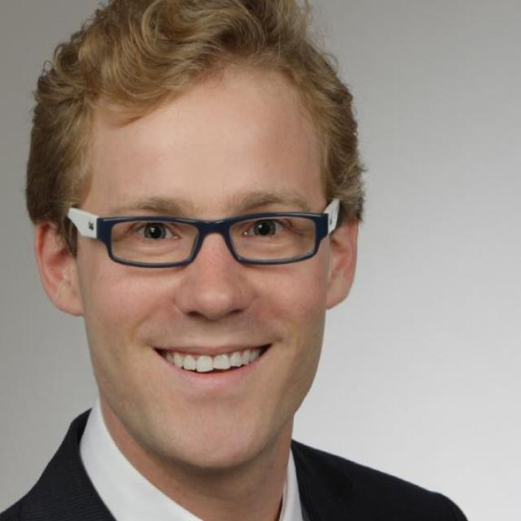 Daniel Schmidt - Investmentmanager - VR Equitypartner GmbH | XING