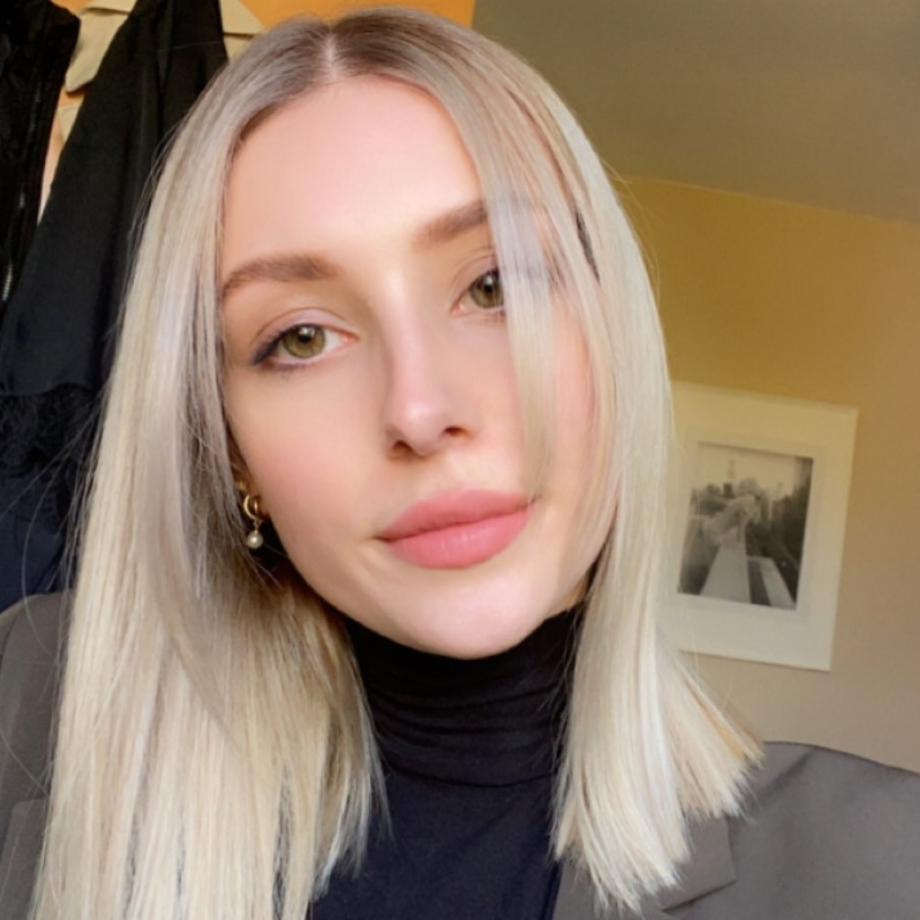 Stephanie Behling's Instagram, Twitter & Facebook on IDCrawl