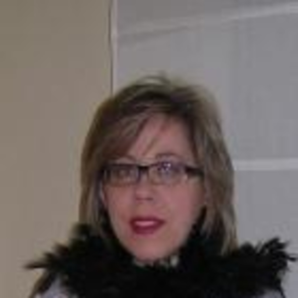 Ana Maria alcaide Sanchez - encargada de lavanderia y camarera de pisos ...