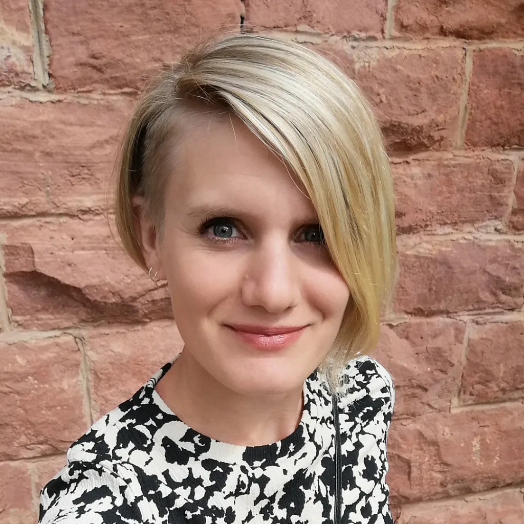 Regina Wolbert - Pflegerische Stationsleitung - PZN Nordbaden | XING