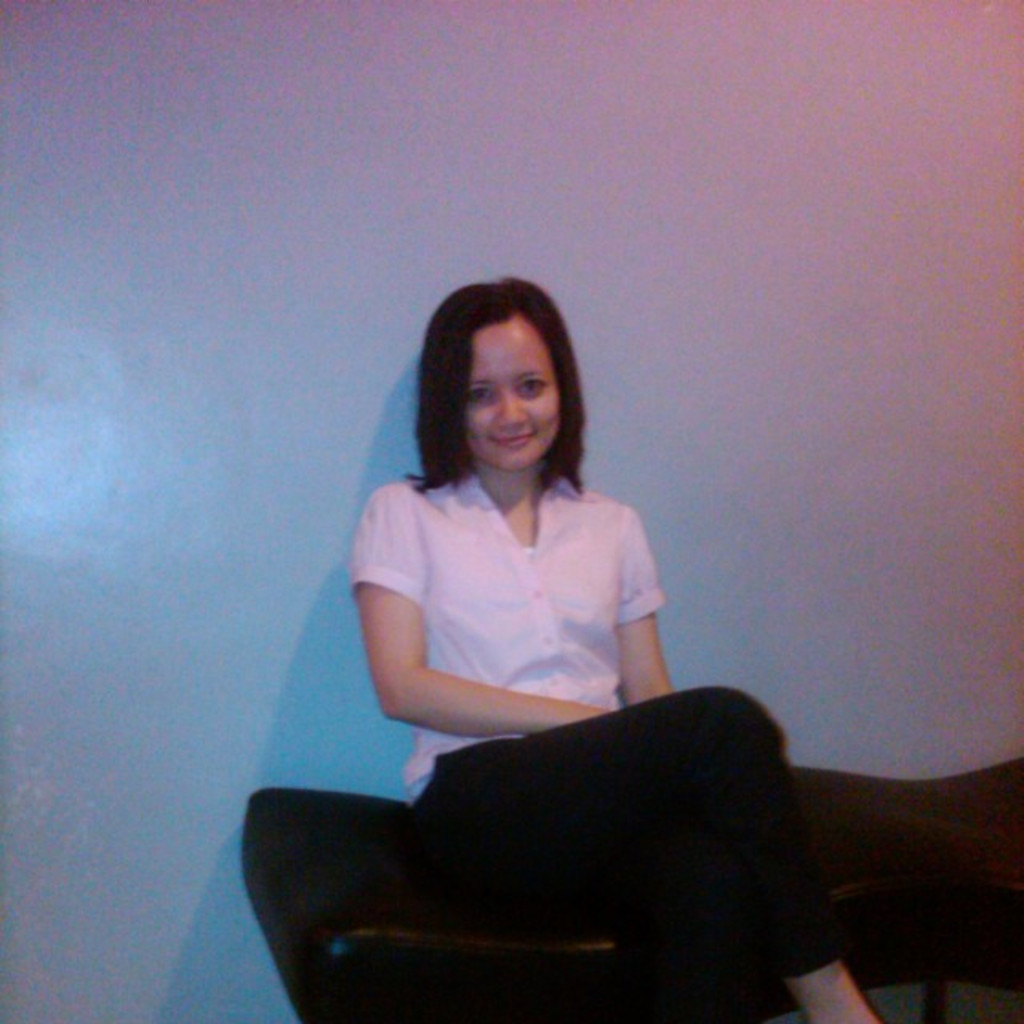 Widya Dewi - financial concutant - PT Victory | XING