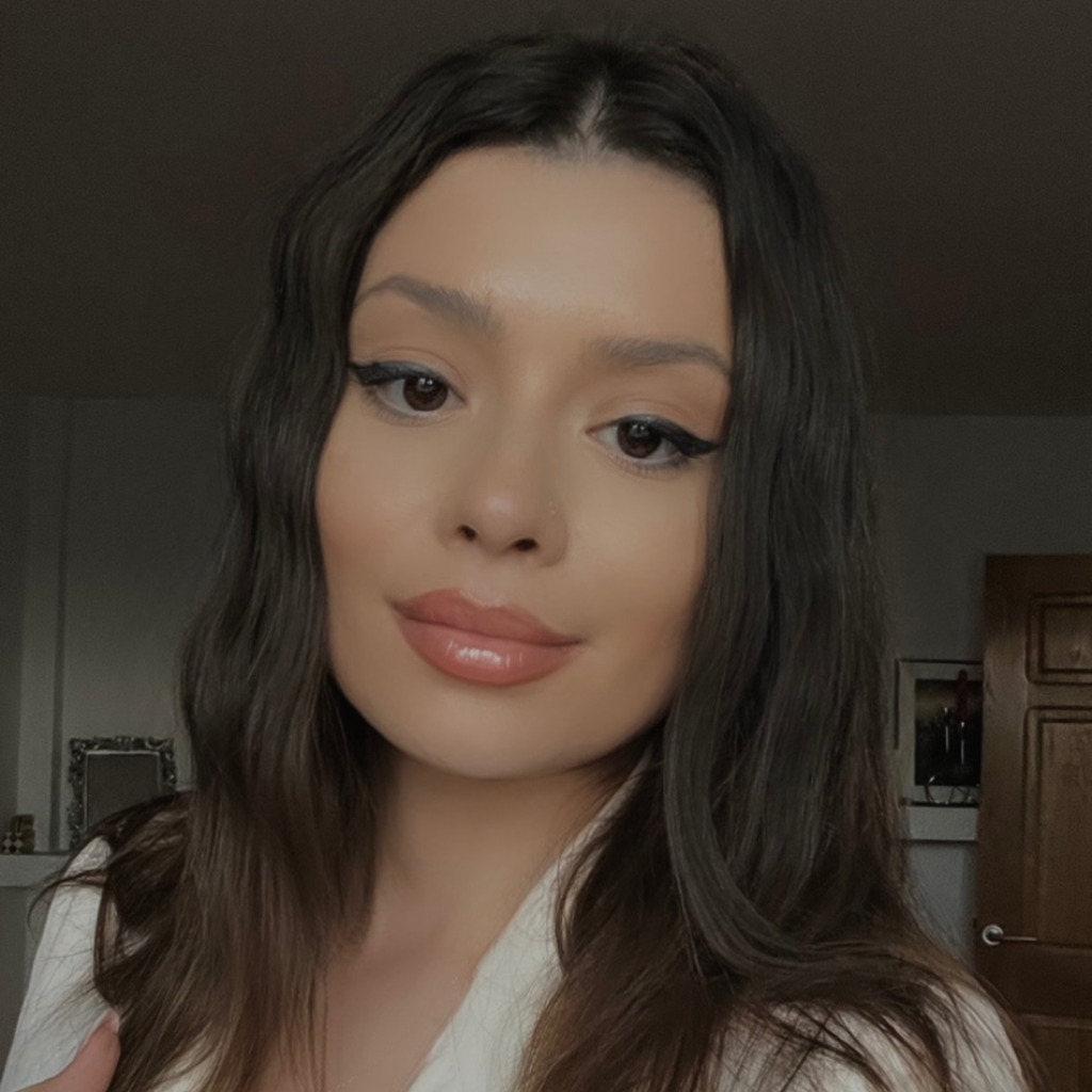 Elizabeth Mihalache - Assistant Operations Manager - Sander Gruppe | XING