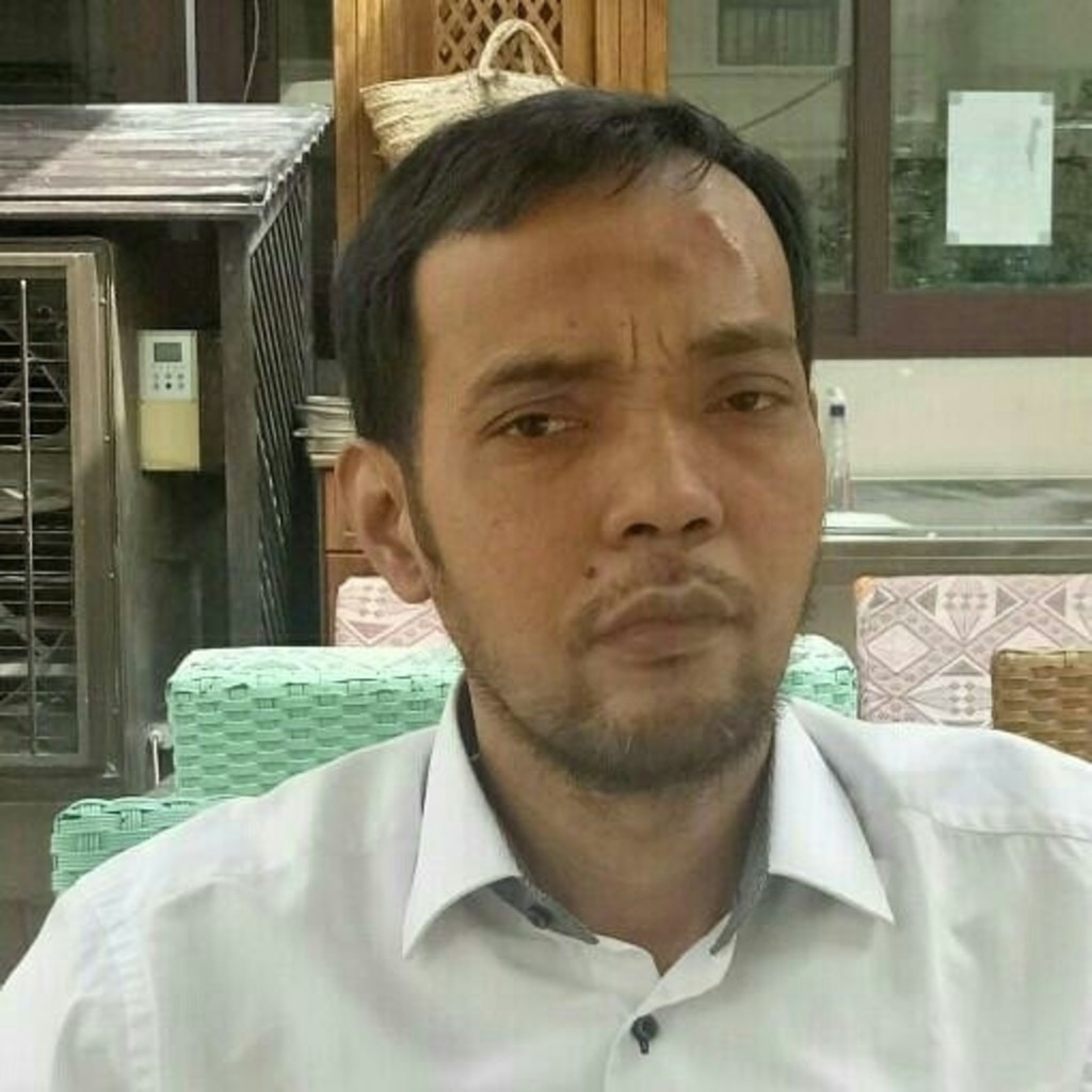 Rofiq Imron Rosidi - Managing Director - PT. Amal Bahri Investama | XING