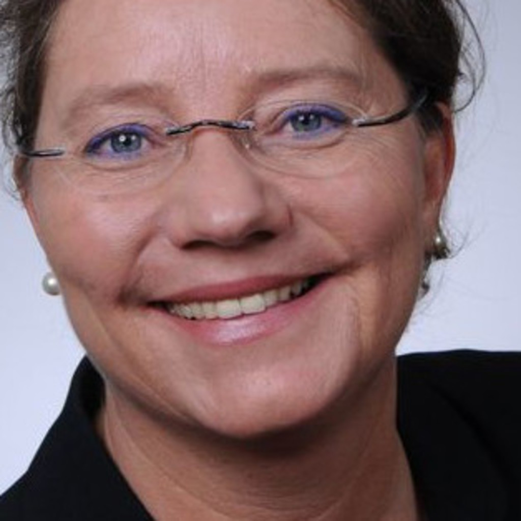 Andrea Renz - Beteiligungsmanagerin - Finanzministerium des Landes ...