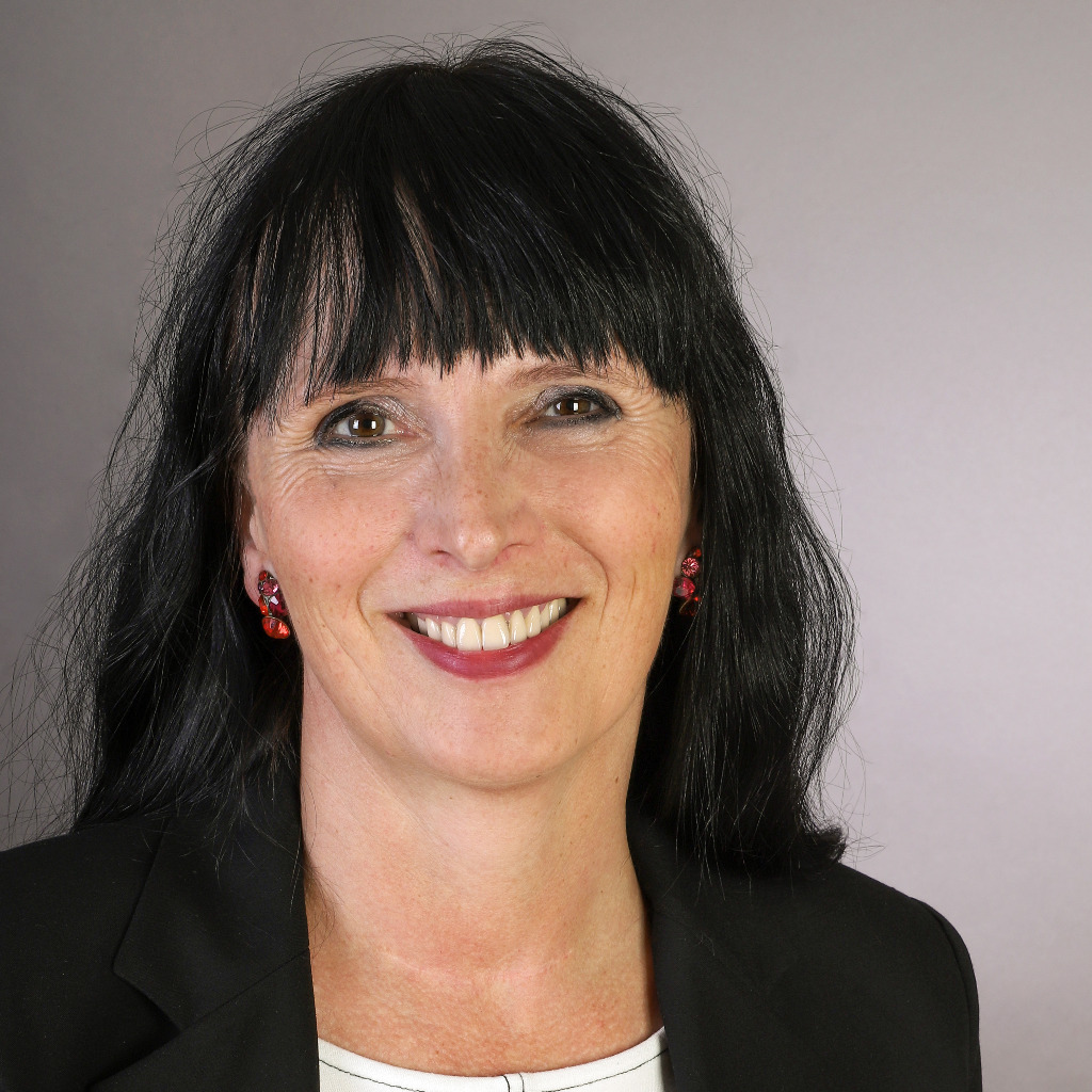 Simone Weller - Mitglied der Geschäftsleitung - Bäckerei Konditorei ...