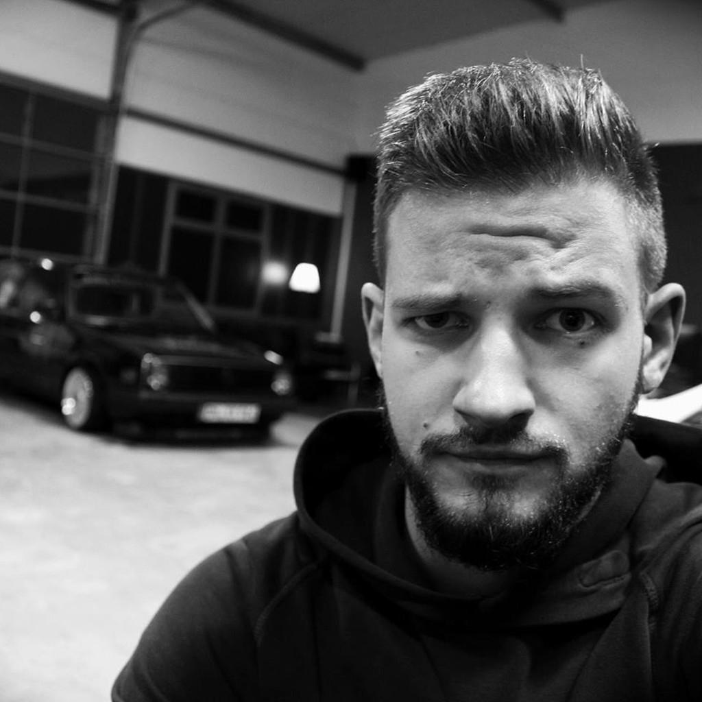 Leon Busch - Werbetechniker - Signdicate Werbetechnik | XING