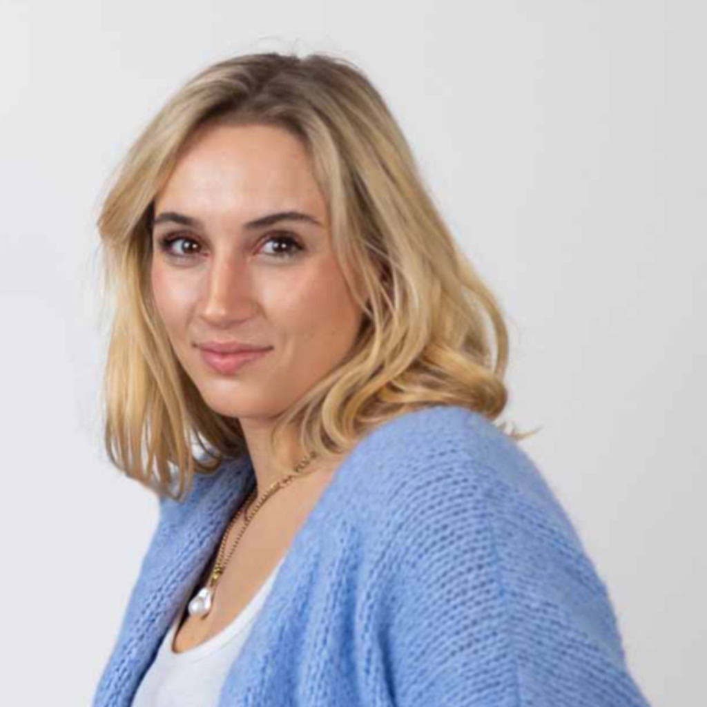 Pauline Emilia Adler - Industriekauffrau - Cramer Möbel+Design GmbH | XING