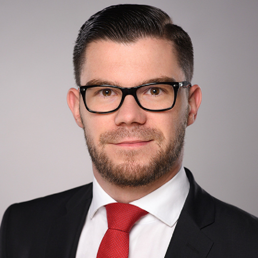 Christian Adam - Senior Anlagemanager Wealth Management - Commerzbank ...