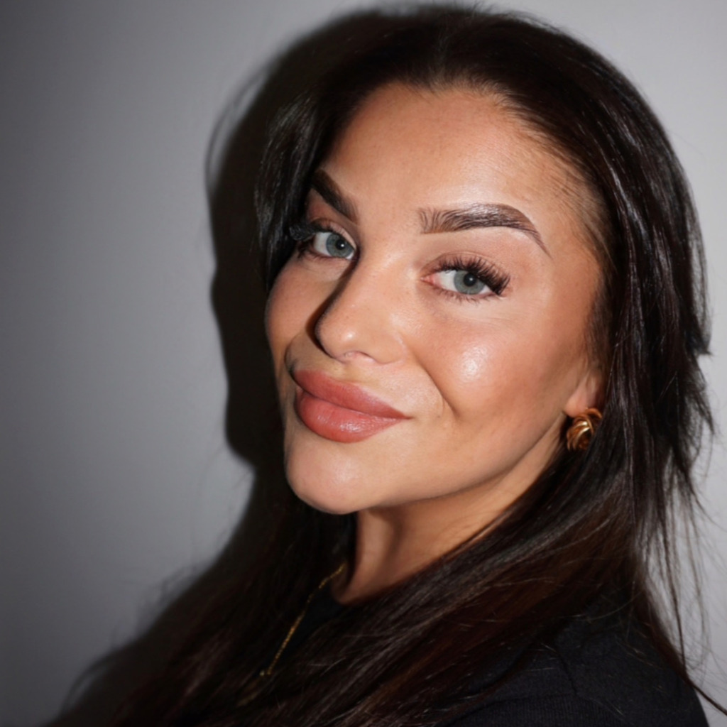 Angelina Di Guglielmo - Automobilkauffrau - Gottron GmbH | XING