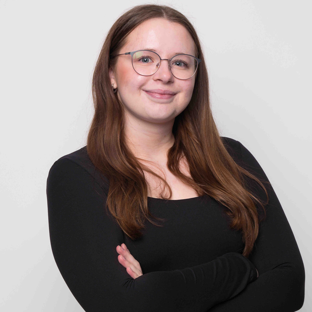 Lena Raschke - Controllerin - Popken Fashion Group | XING