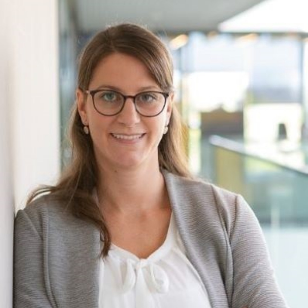 Jessica Mall - Expertin Zoll und Außenhandel - AEB | XING