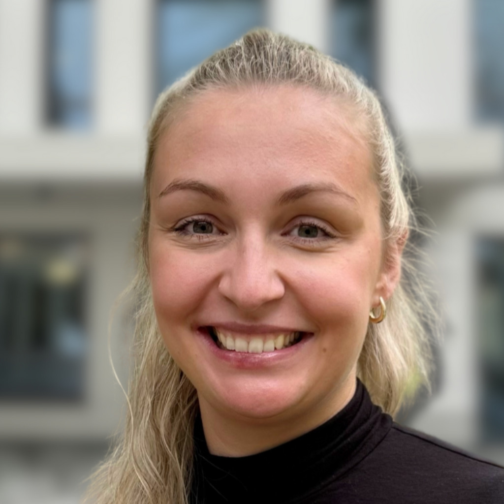 Chiara Hoffmann - Mitarbeiterin Presse- und Öffentlichkeitsarbeit - AWO Bezirksverband ...