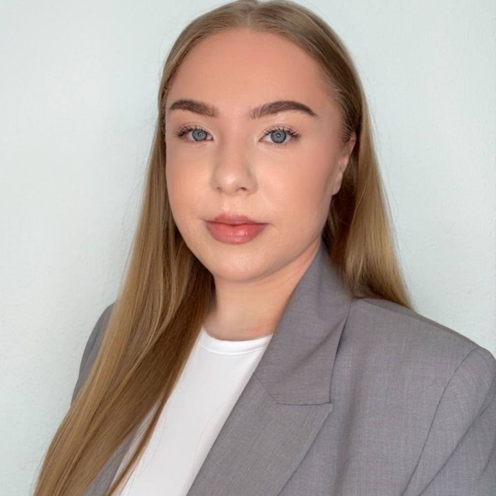 Miriam Bursy - Werkstudentin - AOK - Die Gesundheitskasse | XING