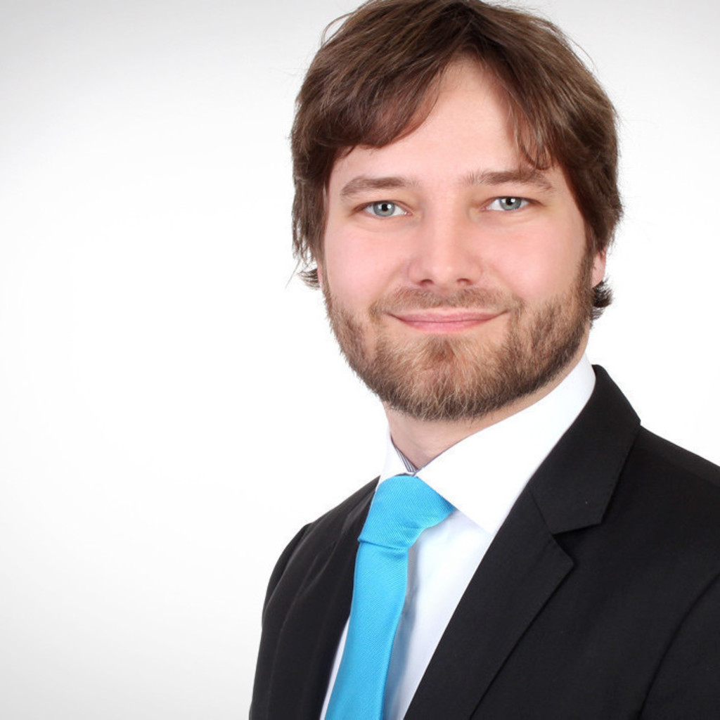 Marten Lucas - Innovations-Coach im Home Office - JW Froehlich ...