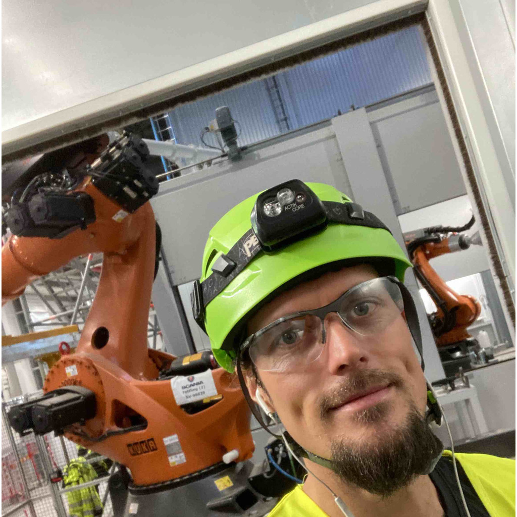 Andreas Reschke - Servicetechniker / Programmierer - RoboSys GmbH | XING