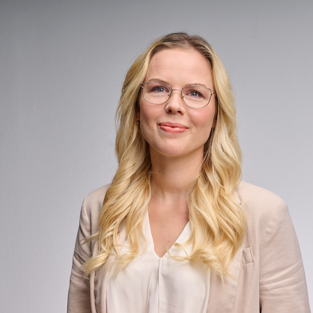 Sandy Locker - Purchaser - European Energy Exchange AG | XING