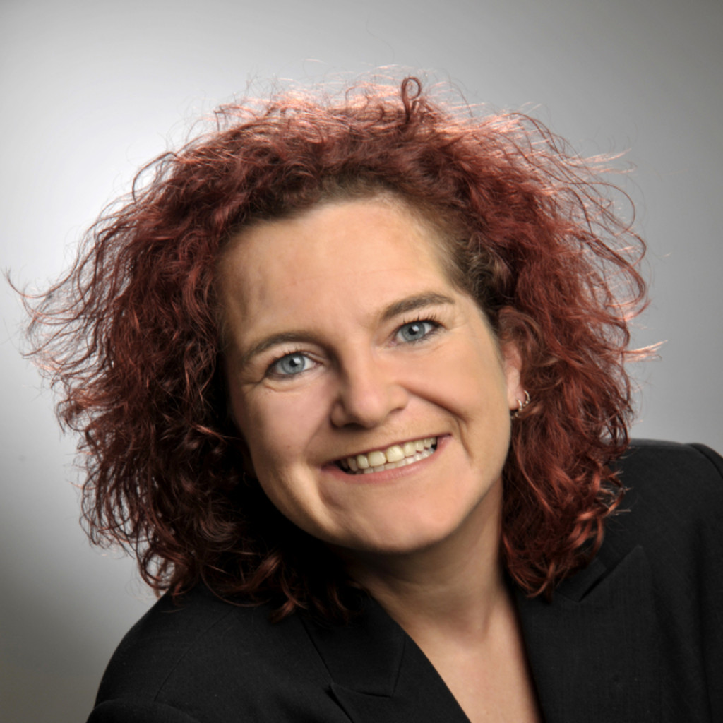 Melanie Pinkwart - Leitung Logistikplanung & IMS - CEVA Logistics GmbH ...