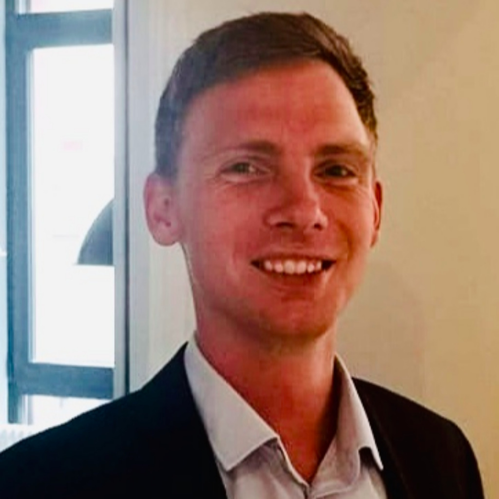 Alexander Siebert - Redakteur - fischerAppelt | XING