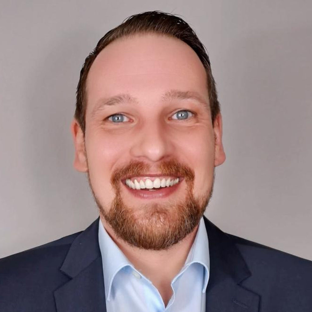 Daniel Topolski's Instagram, Twitter & Facebook on IDCrawl