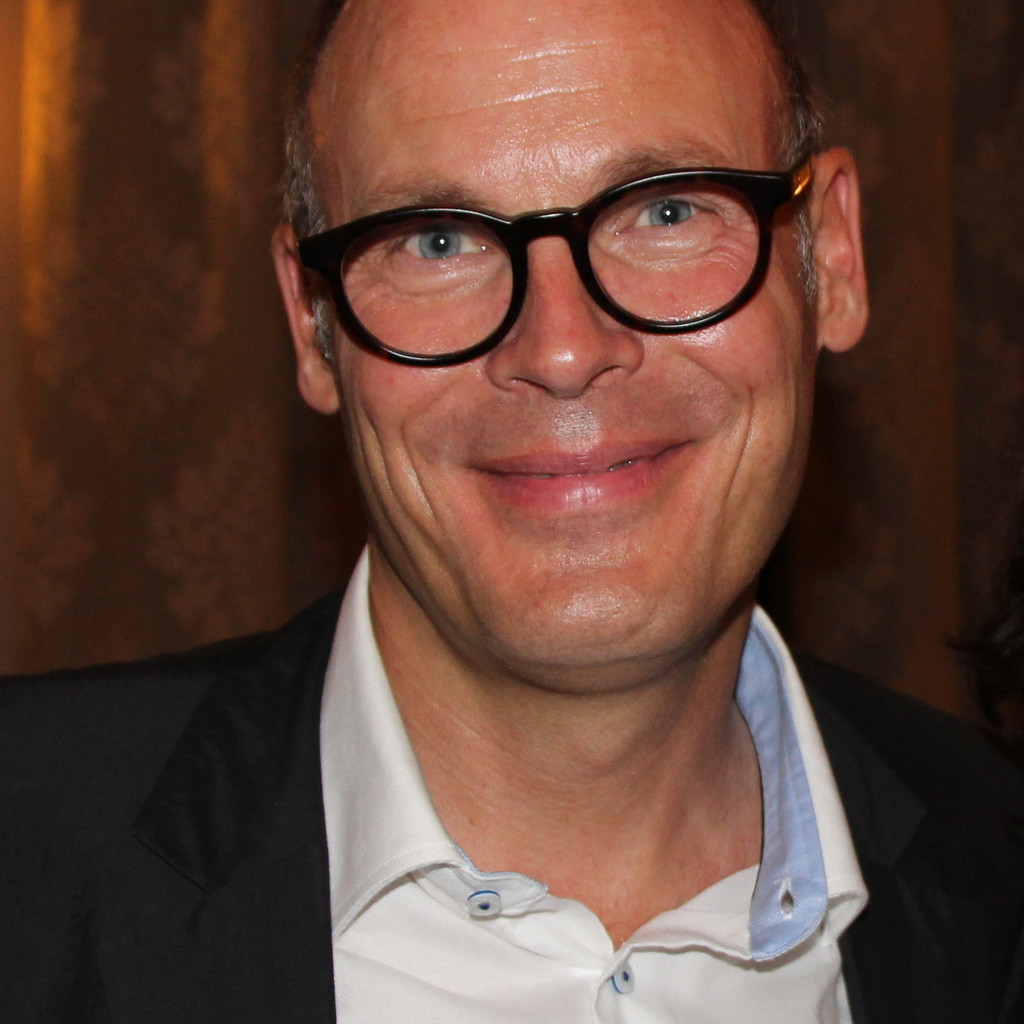 Simons aus Aachen in der Personensuche von Das Telefonbuch