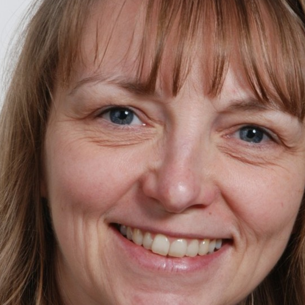 Manuela Christa Webert - Fachkraft für Buchführung, Finanzbuchhaltung ...